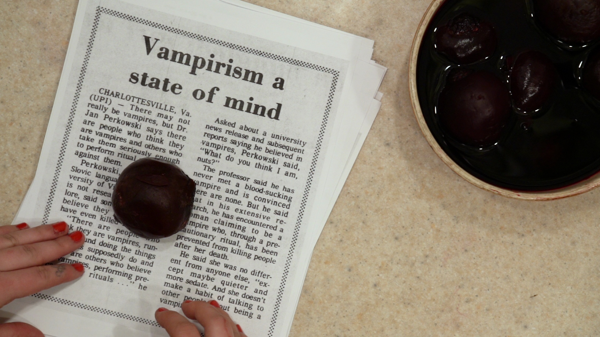 Vampires, It's Nothing to Laugh at - americas.dafilms.com | watch online